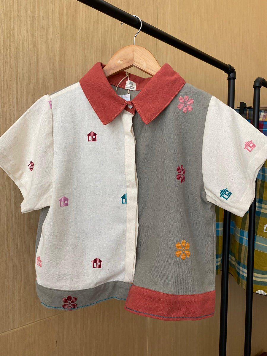 MARIKIT: WHITE MINI BK/ GRAY FLOWERS/ COPPER COLLAR – DESIGNS BY MARIE